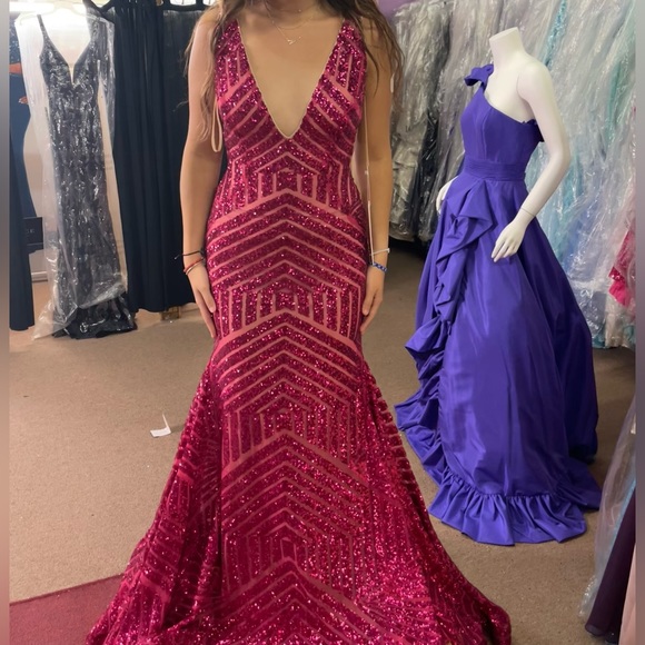 Jovani | Dresses | Magenta Jovani Sparkly Mermaid Prom Dress | Poshmark